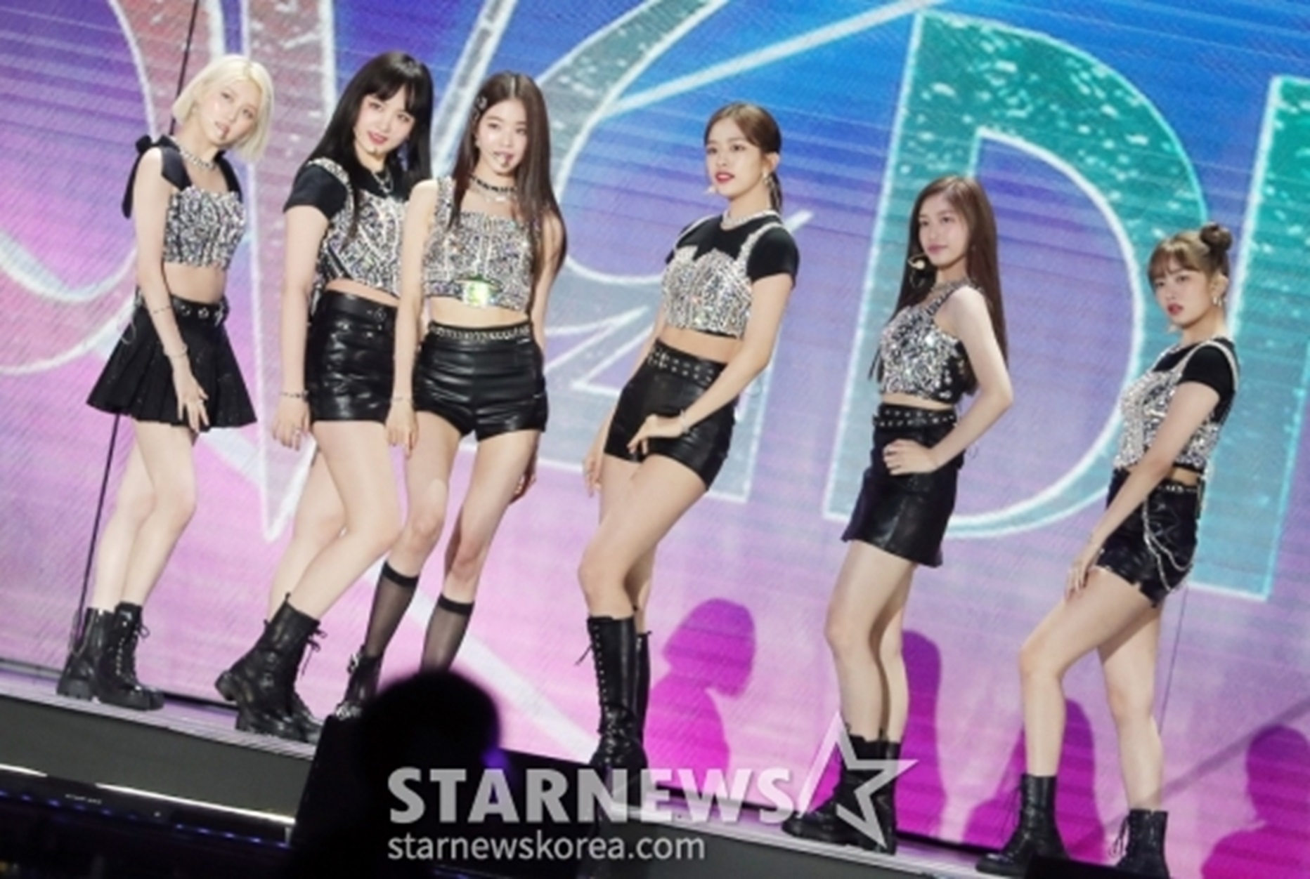 IVE、29日「カムバック」秒読み…新譜「IVE SWITCH」スケジューラー公開 | KOREA WAVE